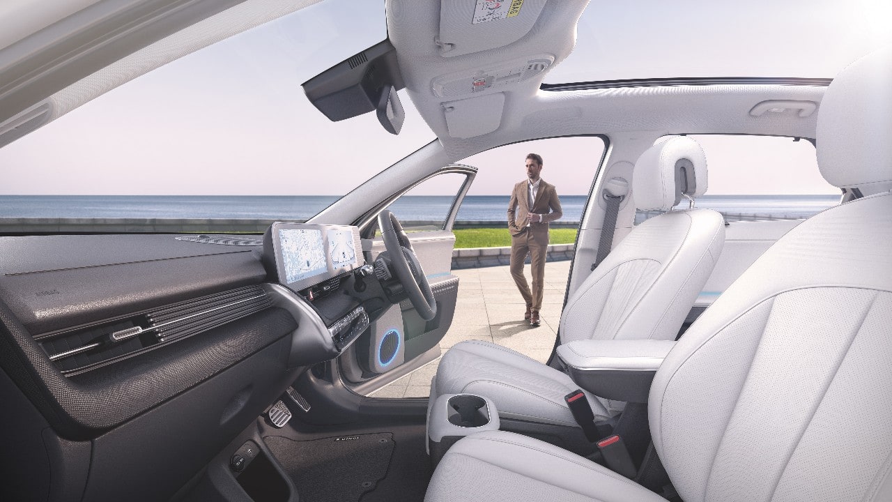 Hyundai Ioniq 5 electric SUV unveiled in India, booking open for Rs 1 ...