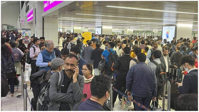 Delhi Airport Congestion: Utterly brutally crowded Indian infrastructure