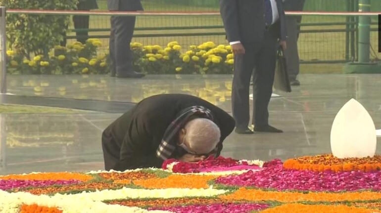 Tributes pour in for late PM Atal Bihari Vajpayee on his 98th birth ...