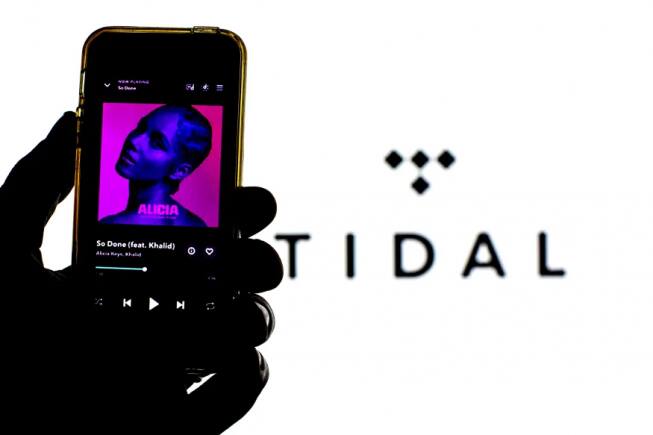 Tidal tests a new DJ feature for paid users in the US