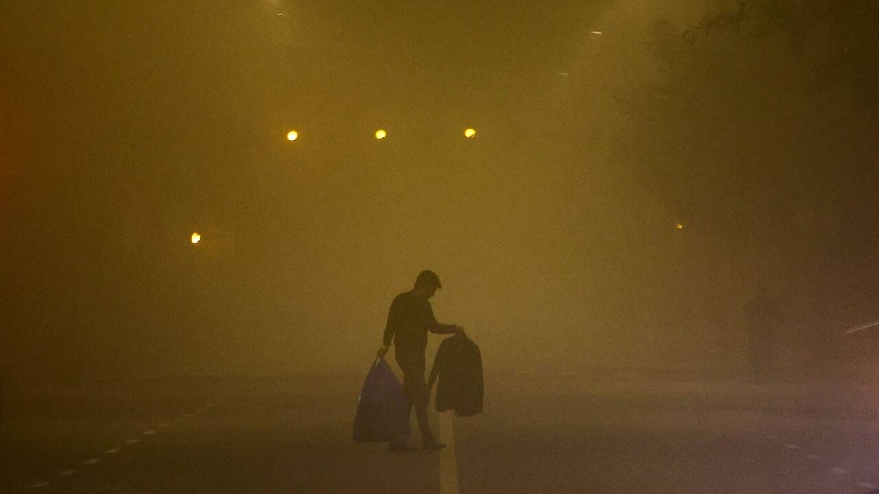 Delhi records season's lowest temperature at 3 degrees celsius ...