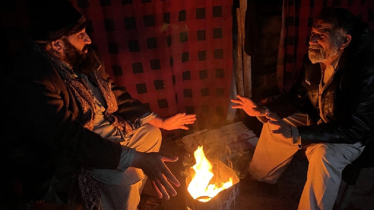 Pakistan power crisis: Electricity restores a day after massive outage ...
