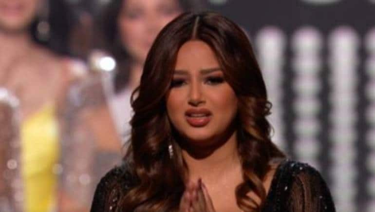 Harnaaz Sandhu holds back tears on her final walk as Miss Universe. Watch