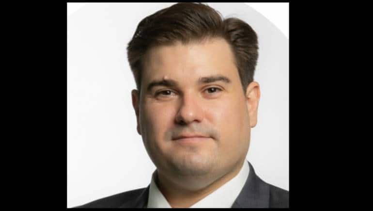 Google legal executive laid off at 2 am while feeding his newborn