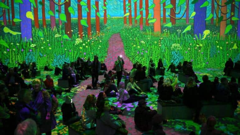 David Hockney immersive art show takes plunge into artist's creative ...