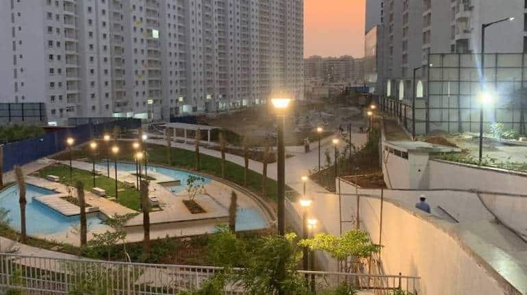 Supreme Court orders handover of Mantri Serenity flats by March 13 ...