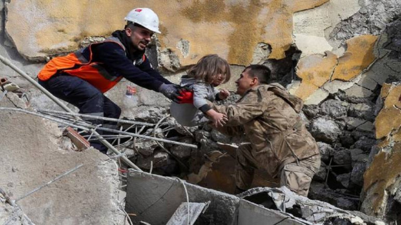 Watch rescuers bring hope, cheer in Turkey as quake toll crosses 20,000 ...