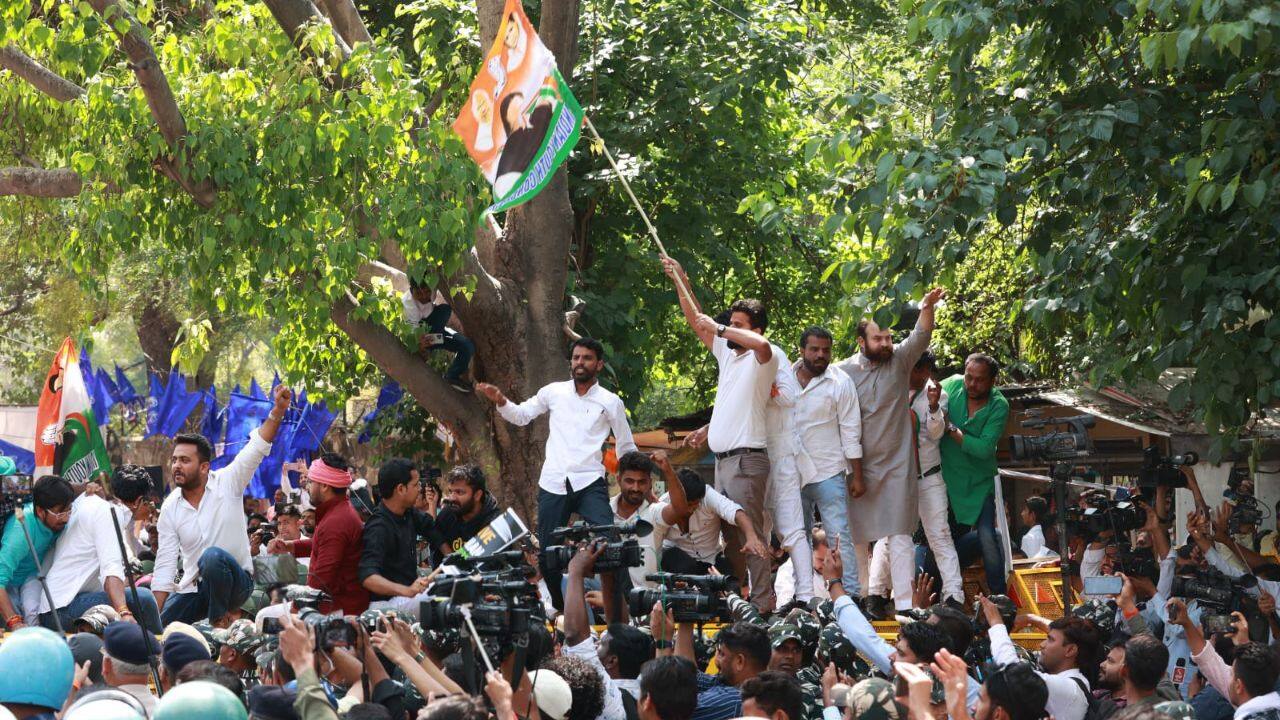 In Pics Opposition Wears Black To Protest Against Rahul Gandhis