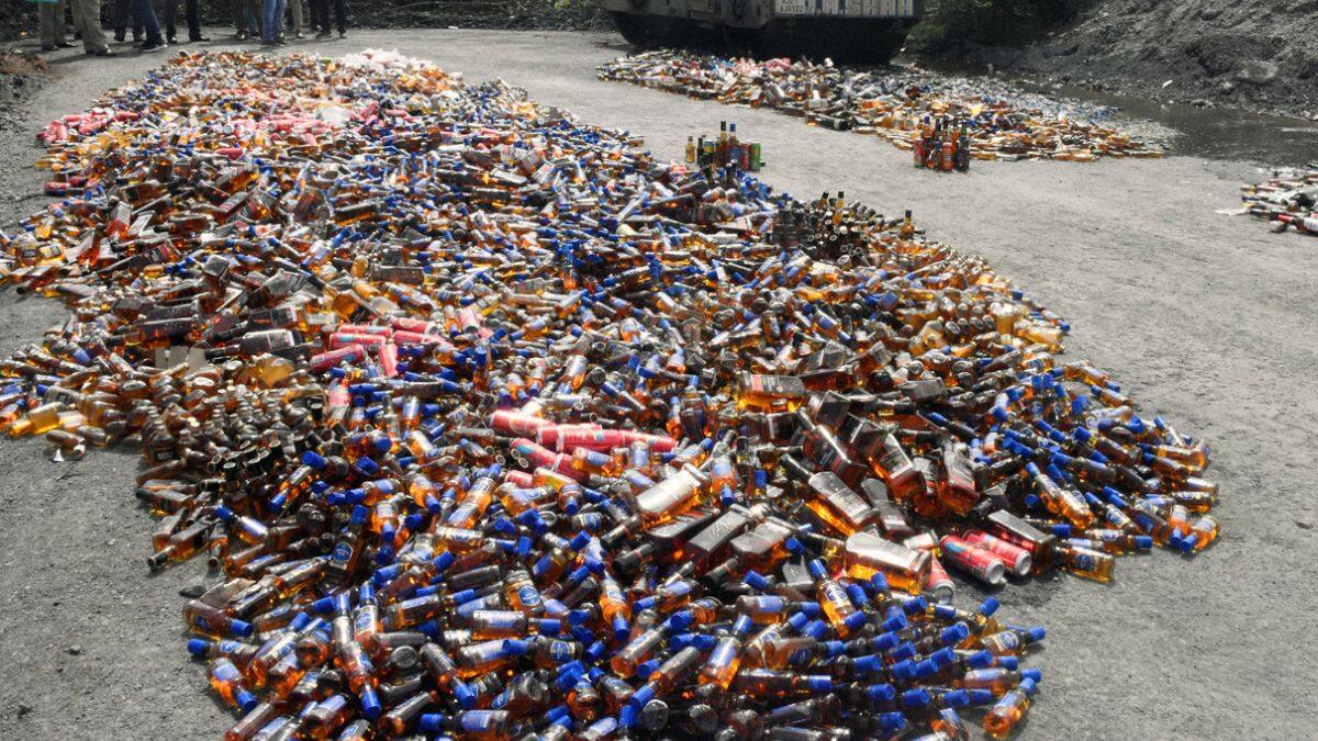 Days after hooch tragedy, TN amends Prohibition Act, bootleggers to get ...