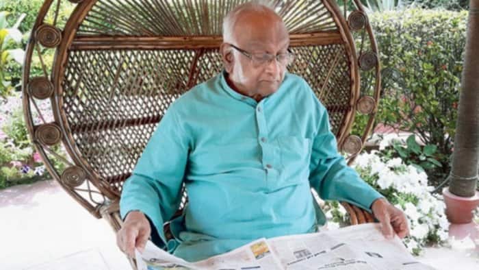 Former Union minister Satyabrata Mookherjee dies at 90