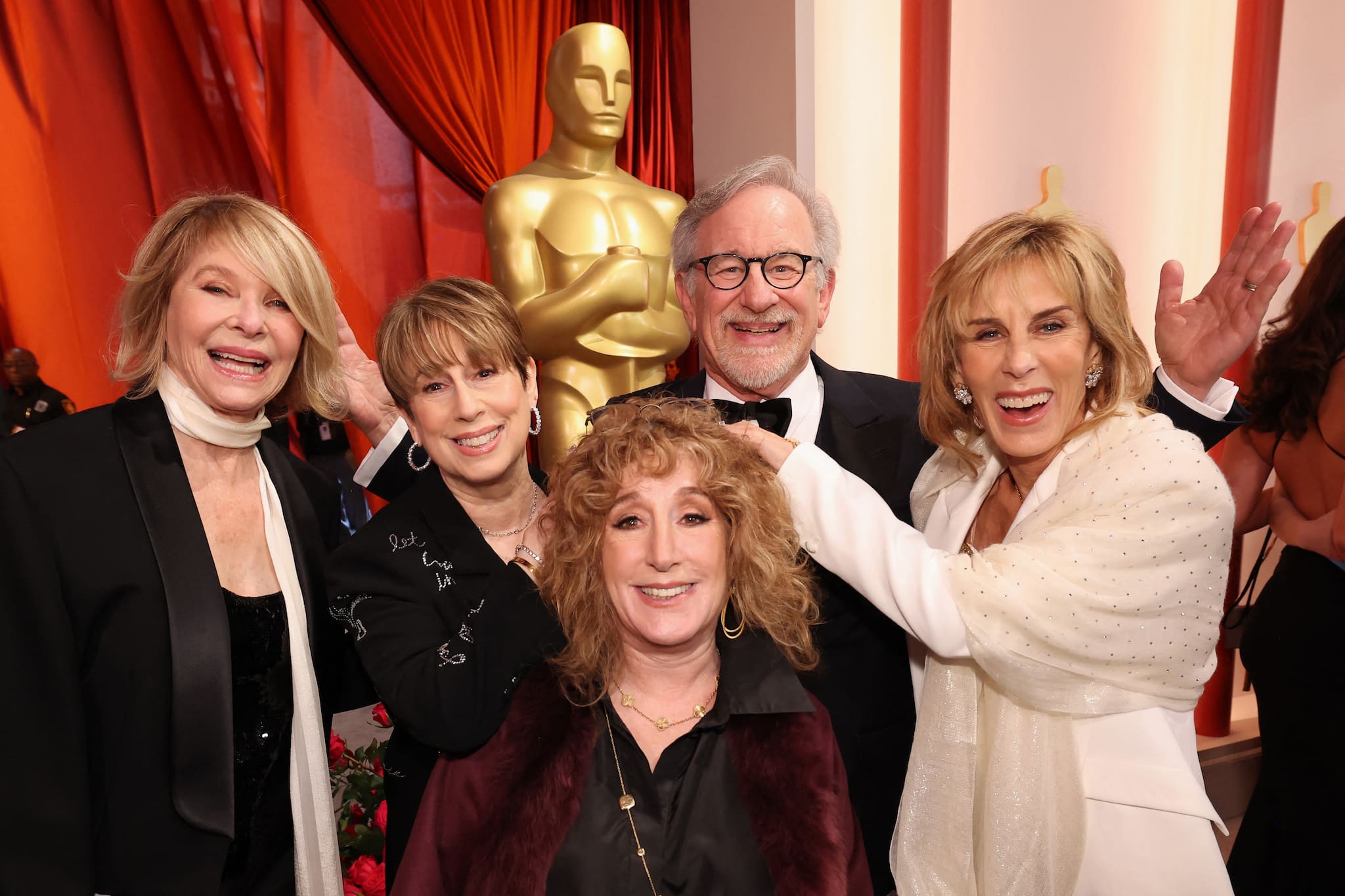 Oscars 2023: Famous champagne-colored red carpet moments | In Pics ...