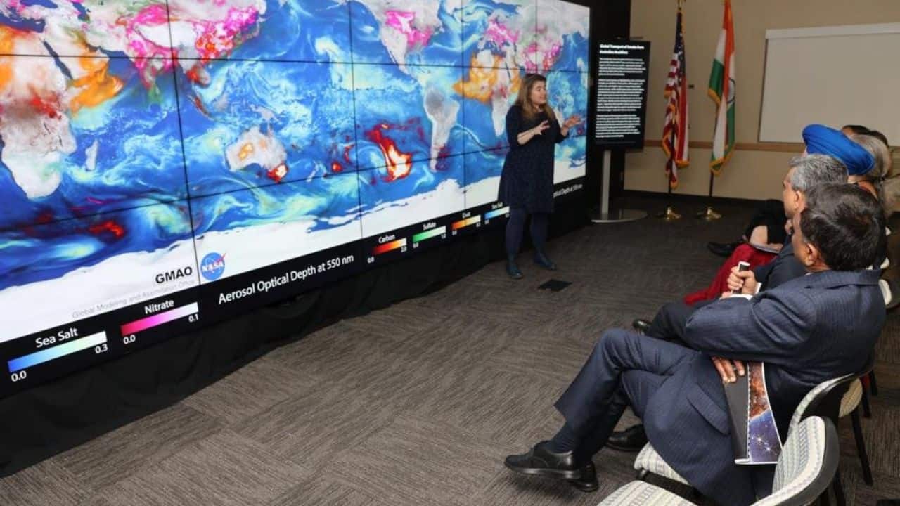 Sitharaman in US: FM visits NASA's Goddard Space Flight Center in ...