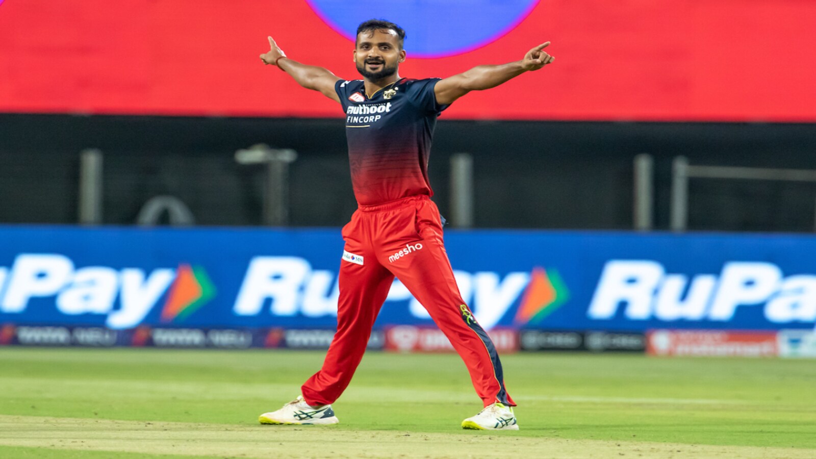 Akash Deep Logo Lucknow Super Giants Welcome Pacer Akash Deep Ahead Of