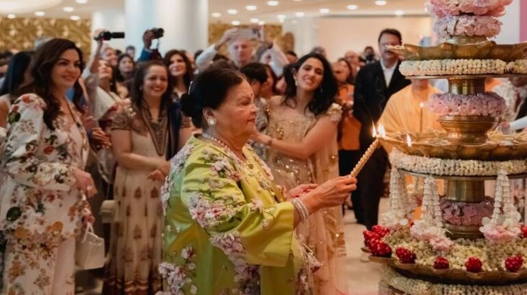 Ambani matriarch Kokilaben visits Chorwad with grandson Anant, his ...