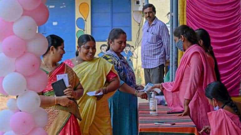 Karnataka election results 2023: As Congress surges ahead, Twitter ...