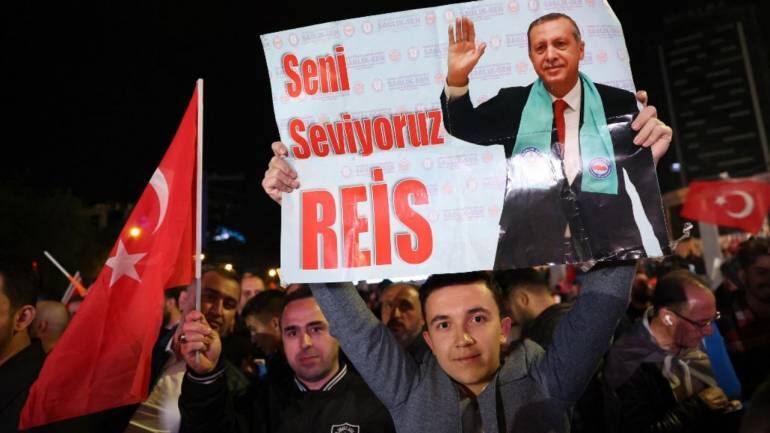 Turkey Elections 2023: Erdogan ascendant as Turkey heads for historic ...
