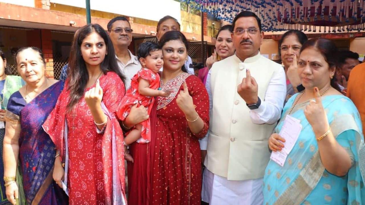 Karnataka Assembly Polls: Sudha Murthy, Nirmala Sitharman step out to vote