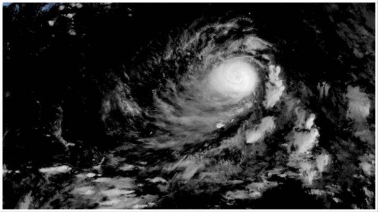 Typhoon Mawar leaves Guam without water, power but does no major damage
