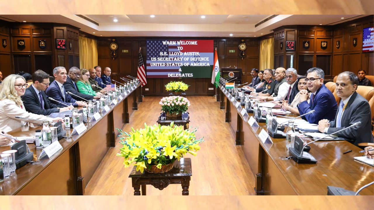 In Pics: Defence Minister Rajnath Singh holds talks with his US ...