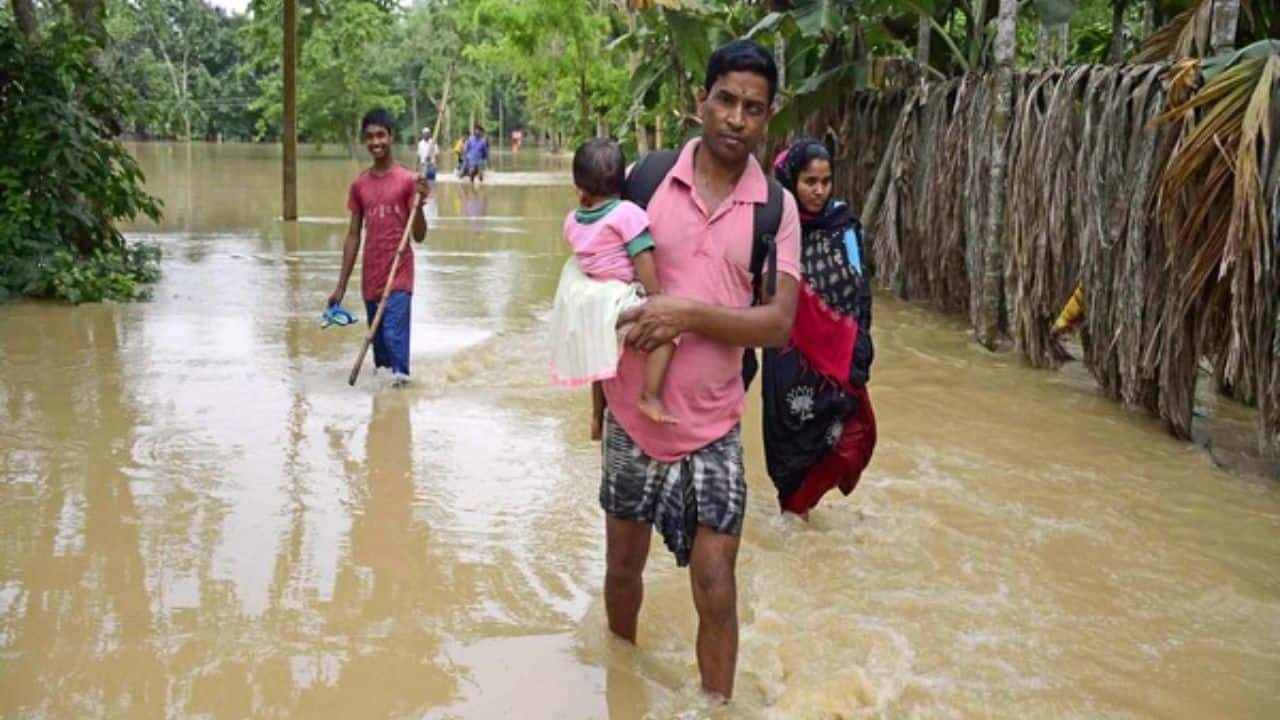 Monsoon takes over Indian states of Rajasthan, Delhi, Assam and others ...