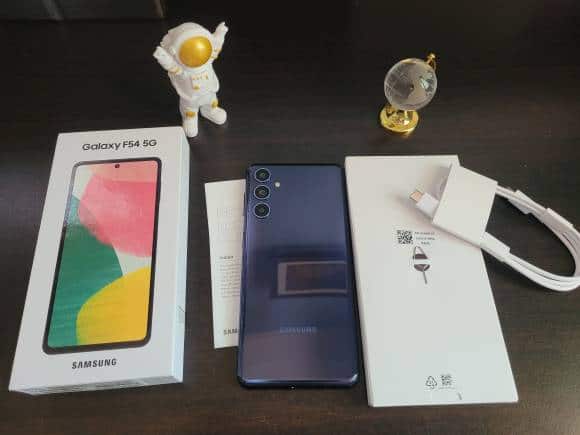 Samsung Galaxy F54 5G Review: Smart package of camera, display and ...