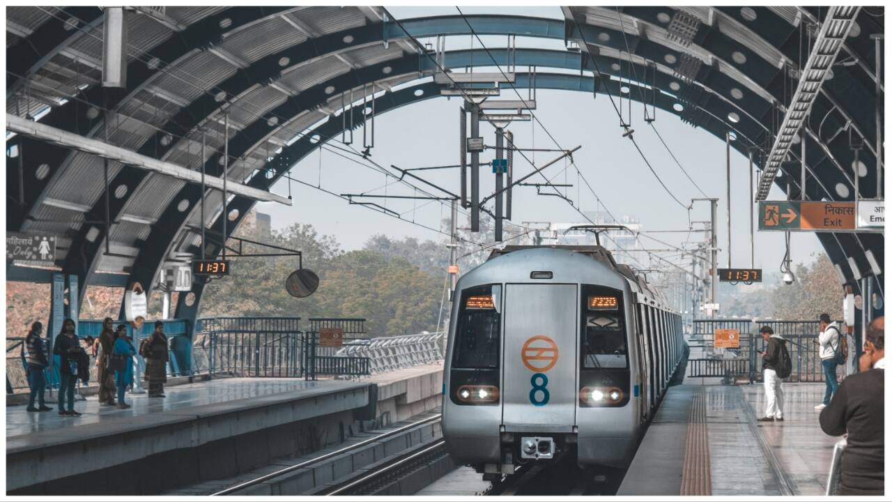 Siemens-led consortium gets Rs 766 cr order from Bangalore Metro ...