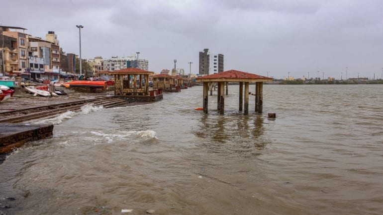 Cyclone Biparjoy makes landfall in Gujarat; strong winds, rains in ...