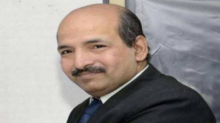Axis Bank appoints former RBI DG Vishwanathan as part-time Non-Exec ...