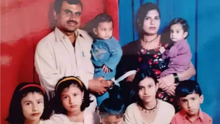 This Pakistani family holds Guinness World Record for sharing the same ...