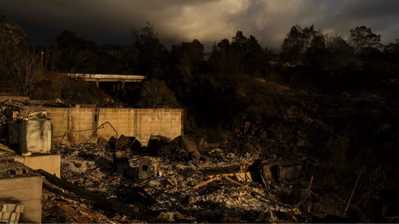 From Europe to Canada to Hawaii, photos capture destructive power of ...