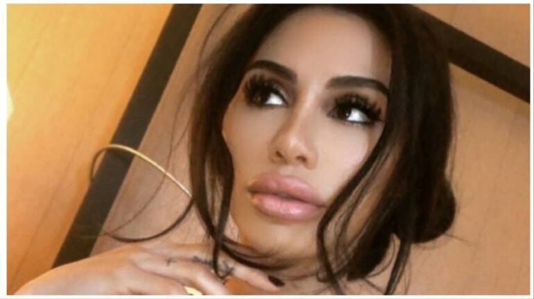‘I’m Instagram famous’: Influencer’s expletive-filled rant on flight is ...