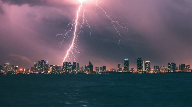 Teenager dies after being struck by lightning at Mumbai’s Juhu beach