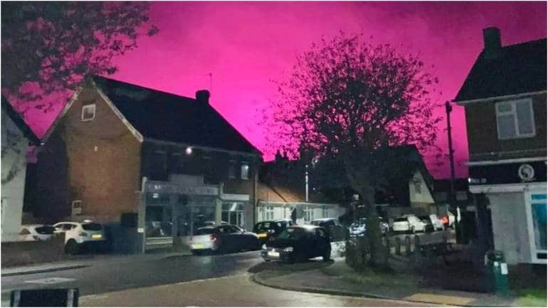 Mysterious pink hue lights up sky over UK town. Here's why