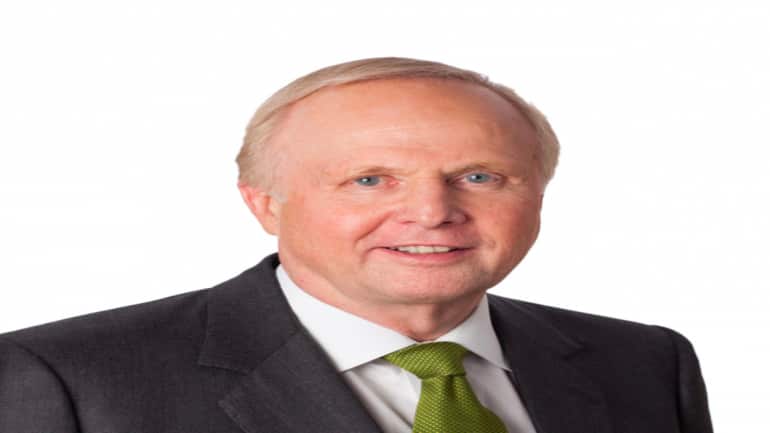 Former BP CEO Bob Dudley says oil price tied to China's growth ...