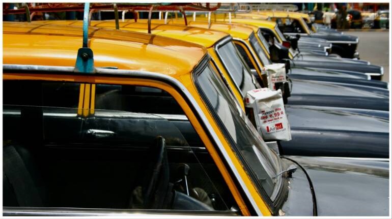 Anand Mahindra on Mumbai's Kaali-Peeli taxis going off roads: 'Goodbye ...