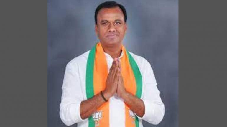 Ex MLA Raj Gopal Reddy quits BJP, set to join Congress in Telangana