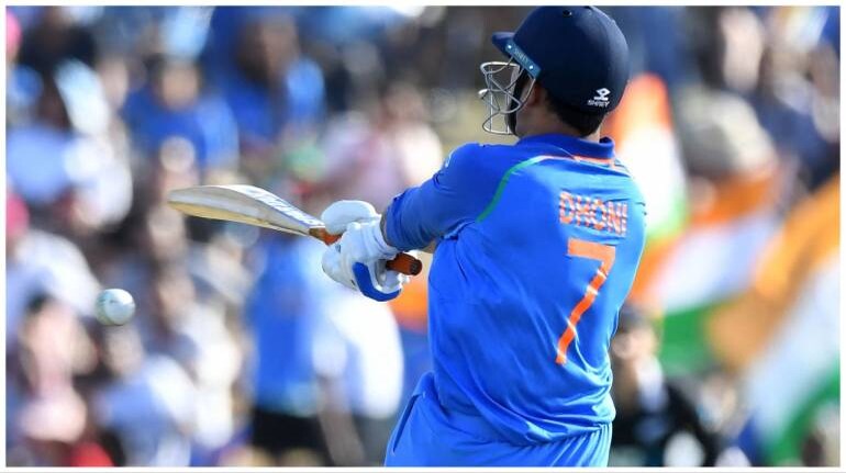 MS Dhoni's number 7 jersey retired by BCCI