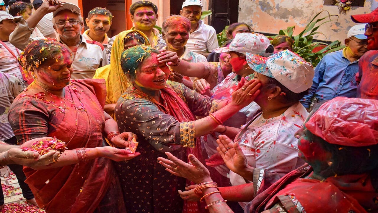 Holi 2024 | From Mathura to Hyderabad: How country is celebrating the ...