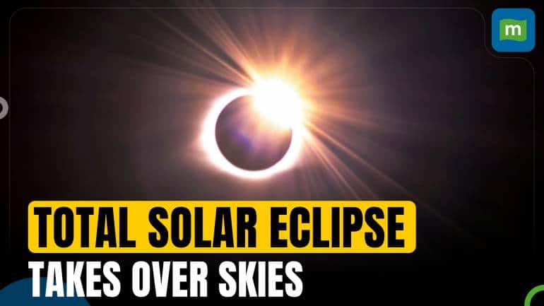 Total Solar Eclipse Plunged North America Into Darkness | Solar Eclipse ...
