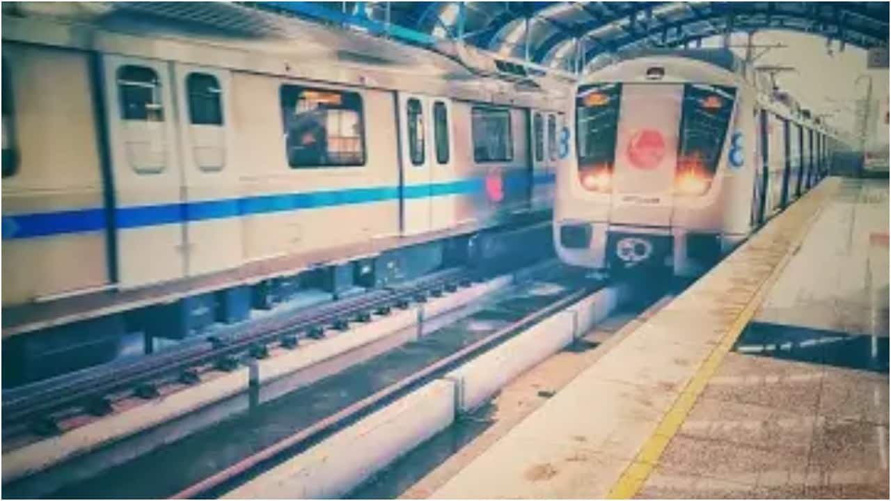 DMRC to soon introduce virtual Smart Card for Delhi Metro travellers