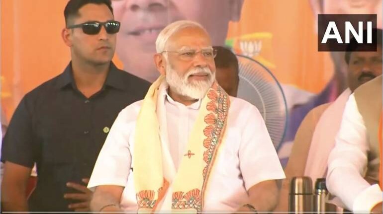 Pm Modi Calls Chirag Paswan Little Brother At Jamui Rally Says People Of Bihar Have Resolved 