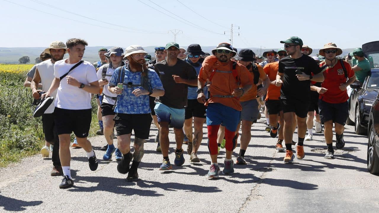 Briton, nicknamed 'Hardest Geezer', becomes first person to run length ...