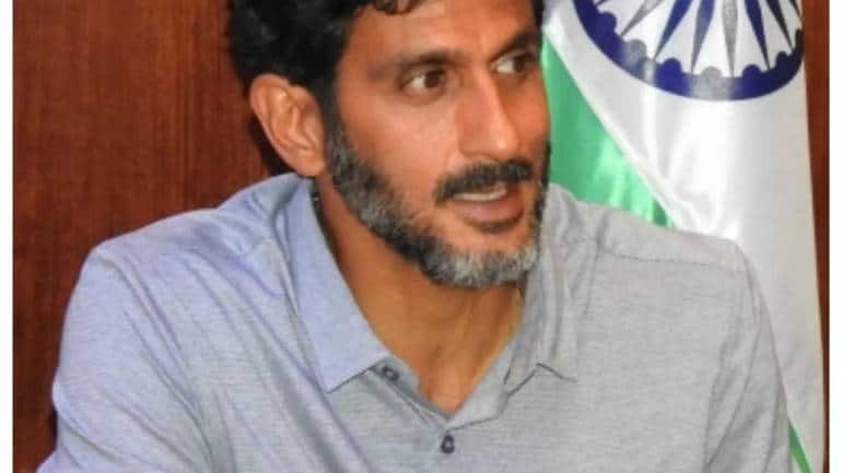 Fauda' actor Tsahi Halevi impresses fans with his rendition of Shah ...
