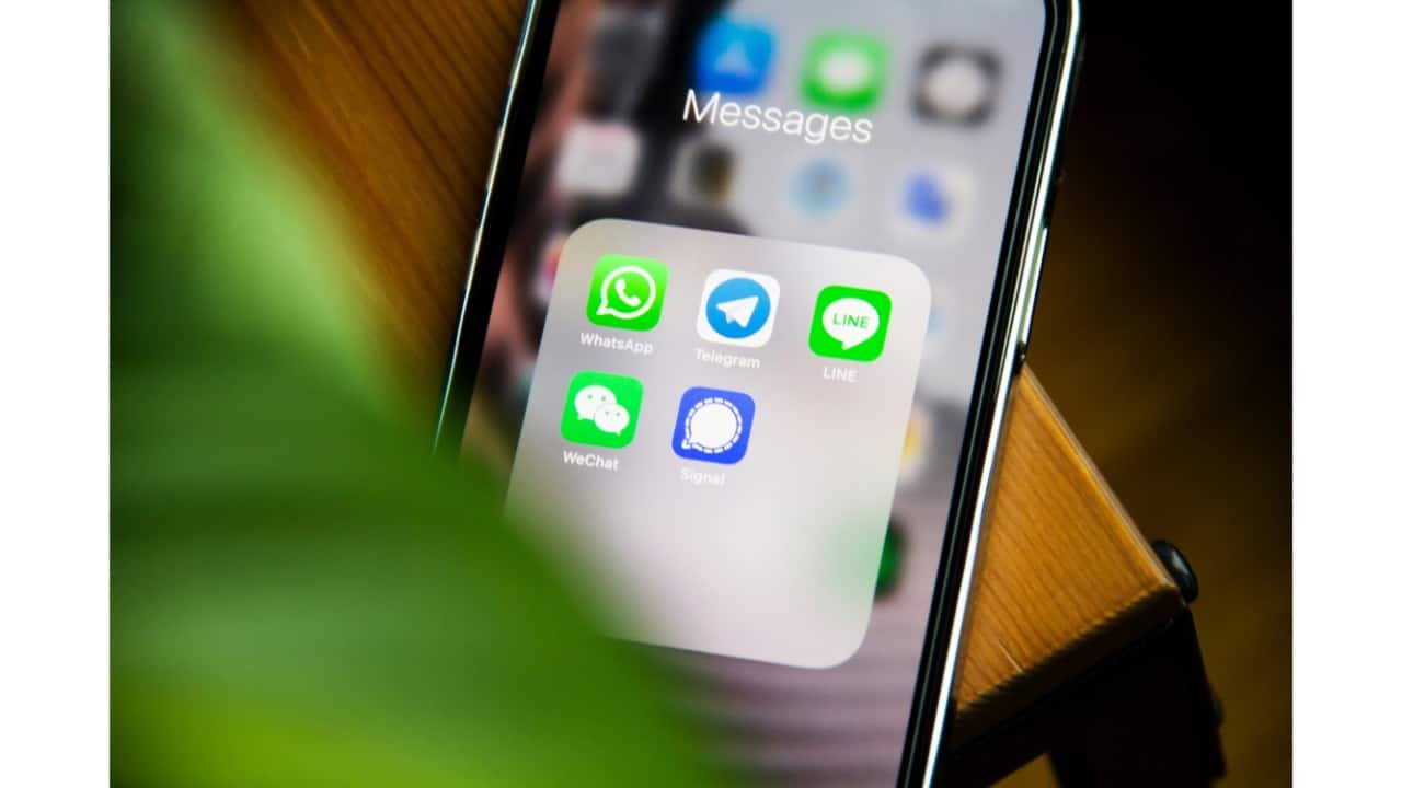 Signal, Telegram join WhatsApp as Apple removes these apps from App ...