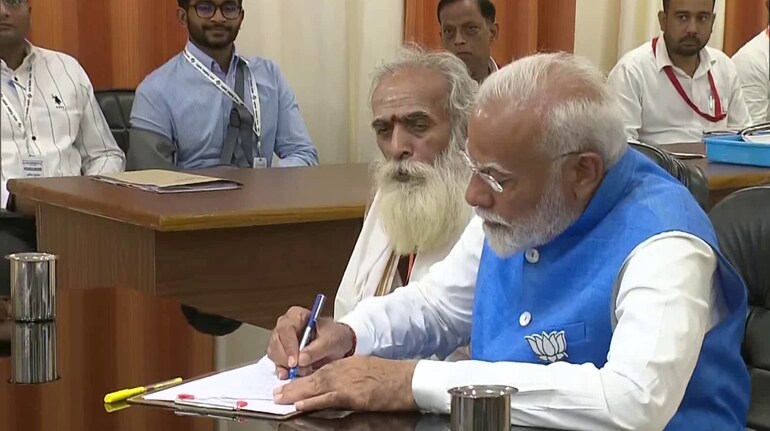 PM Modi filed nomination from Varanasi, these leaders including CM Yogi ...