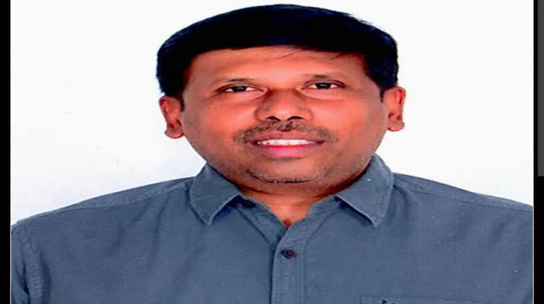 JD(S) candidate M Mallesh Babu defeats Congress' KV Gowtham in ...