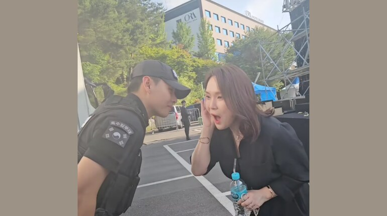 BTS' V mesmerizes fans with new look in military uniform at Chuncheon event