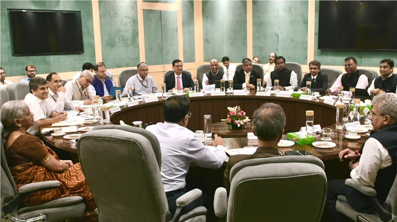 Budget 2024-25 : From divestment in low float PSUs to revisiting safe ...
