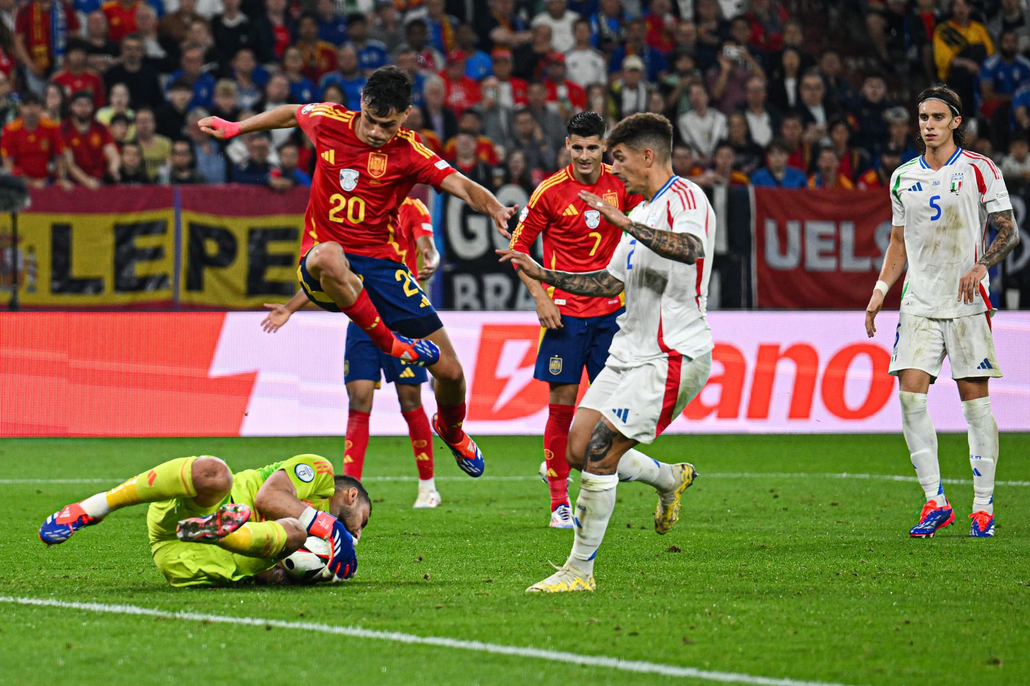 Spain secures Euro 2024 knockout berth with stunning victory over Italy ...