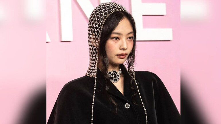 BLACKPINK’s Jennie caught smoking indoors in Italy; singer apologizes ...